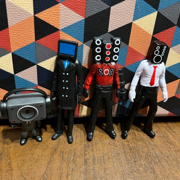 Source Unknown | Toys | Skibidi Toilet Toy Figures Lot Of 4 Cameraman ...